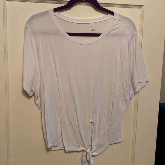 Fabletics | Tops | Demi Lovato Fabletics Crop Top | Poshmark